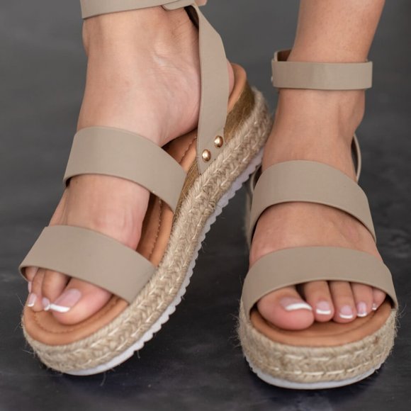 Weeboo | Shoes | Weeboo On The Doorstep Espadrille Platform Sandals In ...